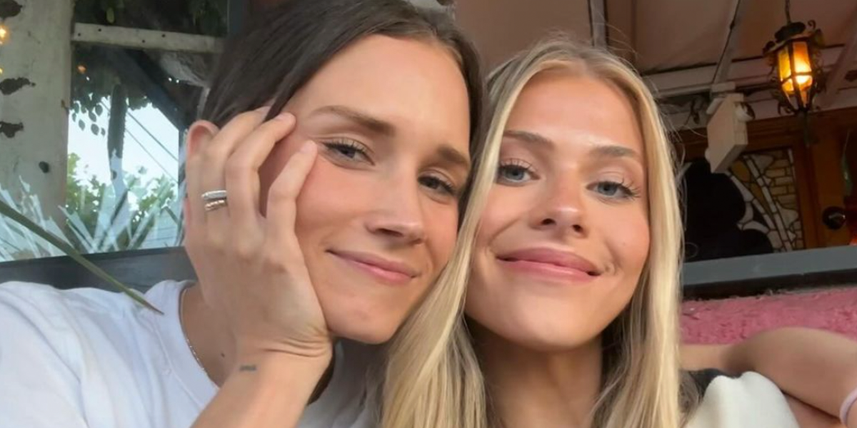 La TikTokeuse Becca Moore et la YouTubeuse Shannon Beveridge ont lancé ...