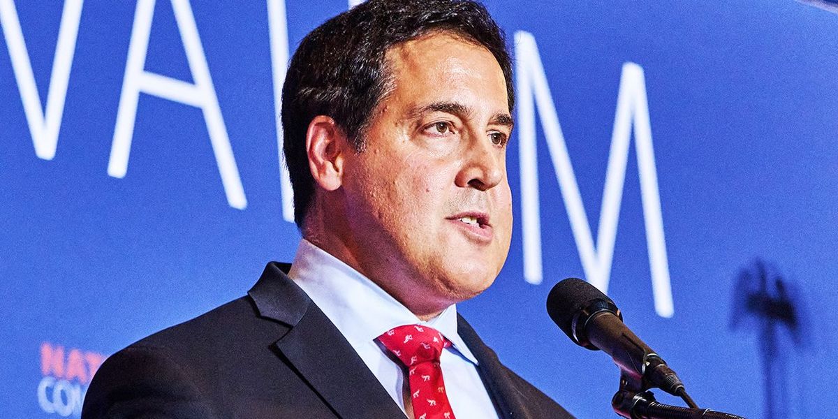 Breaking: Le créateur du projet 2025 se présentera contre Lindsey ...